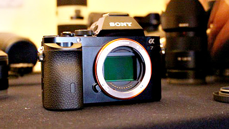 Sony Alpha A7 e A7r: la mirrorless diventa Full Frame | Pagina 1: Nuove ...