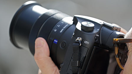 Sony RX10 III: primo contatto e confronto diretto con la Mark II per la ...