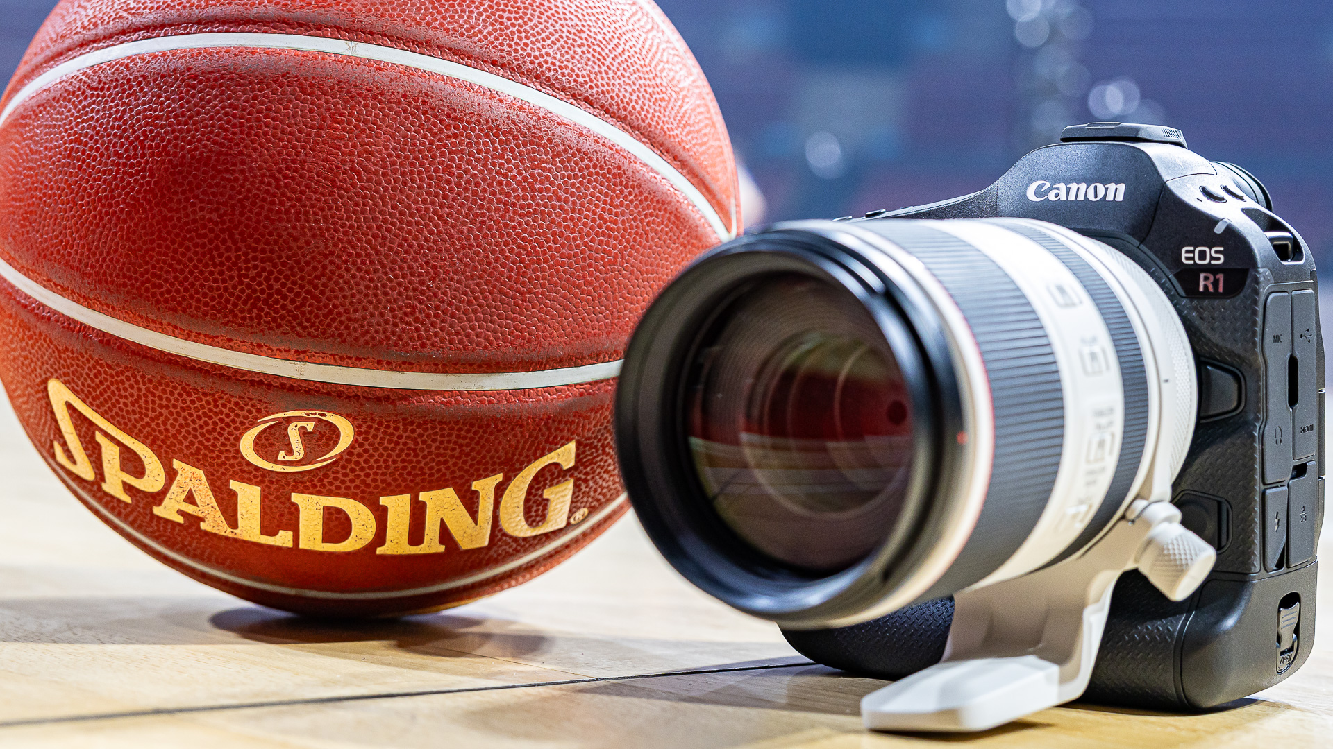 Canon EOS R1: la regina sportiva è servita! Non solo, R5 Mark II fa un ...