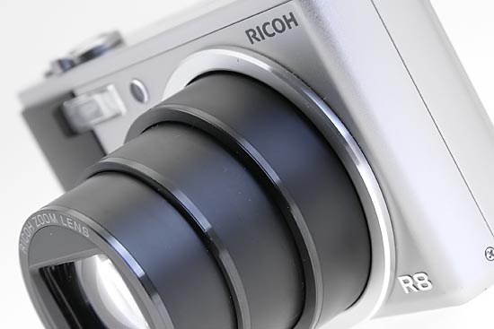Ricoh Caplio R8: zoom 7.1x in pochi centimetri | Versione Stampabile ...
