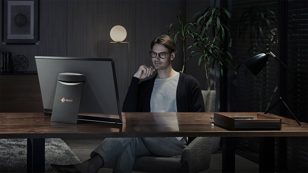 Eizo Foris Nova : il primo monitor 4K HDR con pannello OLED per Eizo ...