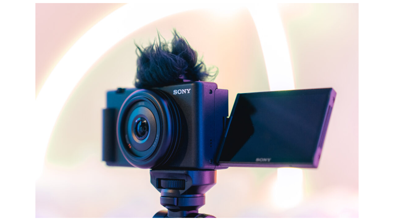 Sony Zv-1F: ora più accessibile con ottica fissa per i content creator ...